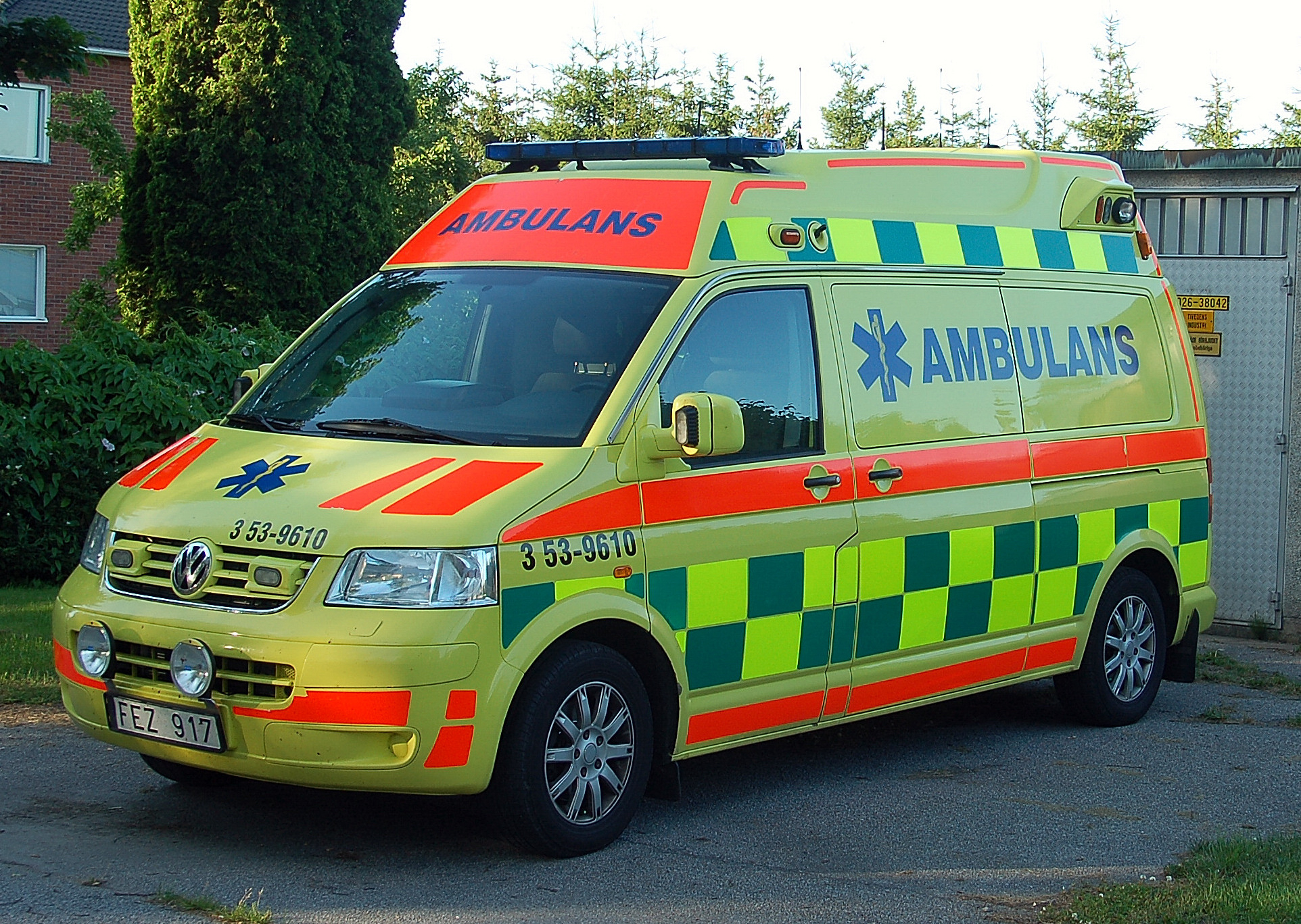 EVA-projektet hjälper ambulanspersonal bemöta äldre jämlikt – Äldre i ...